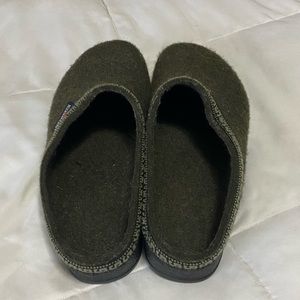 Stegmann | Shoes | Stegmann Mens Wool Clog Nwot Olive Green Size5 ...